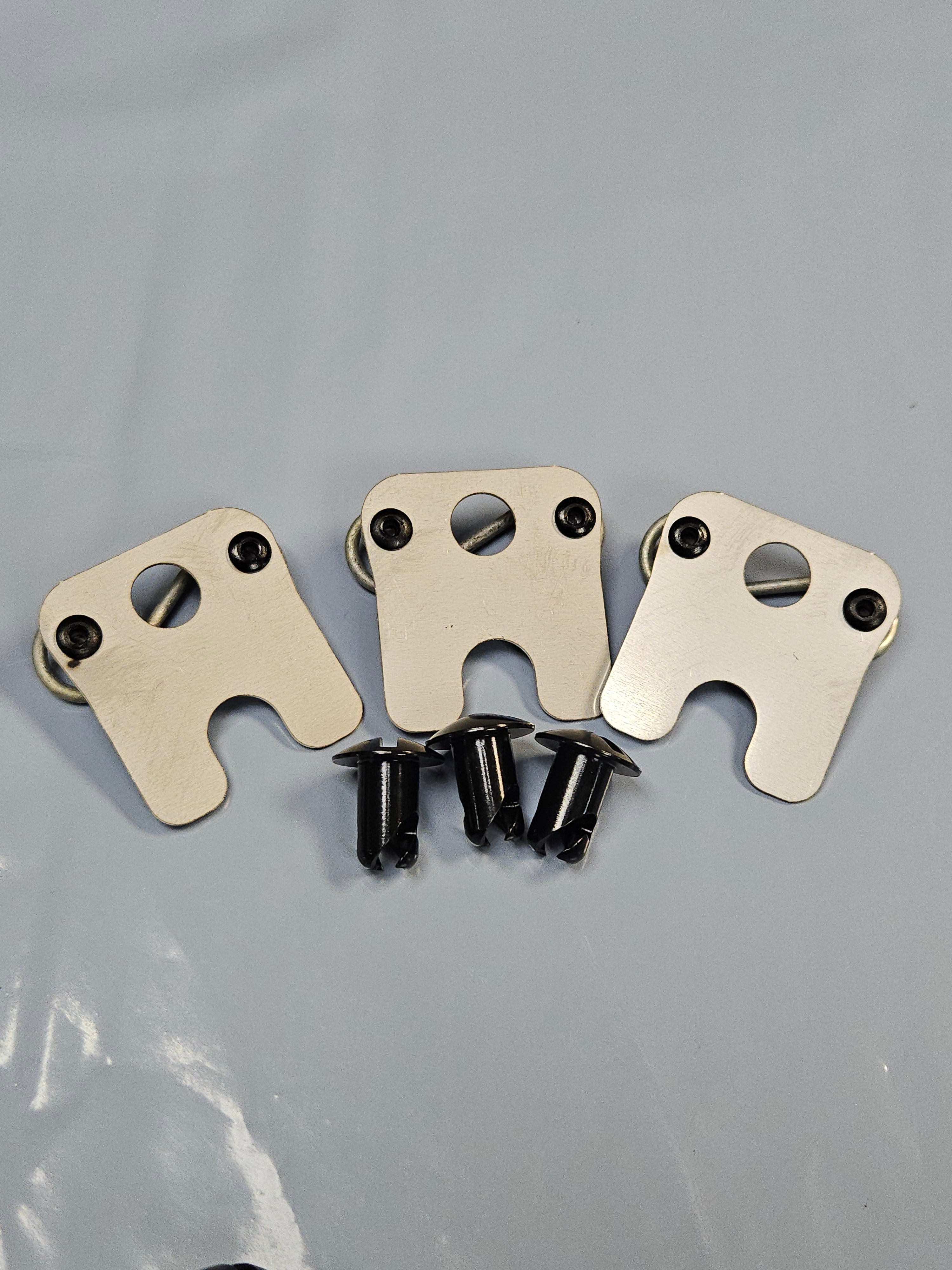 Dzus quarter-turn brackets – H3LLISH Racing